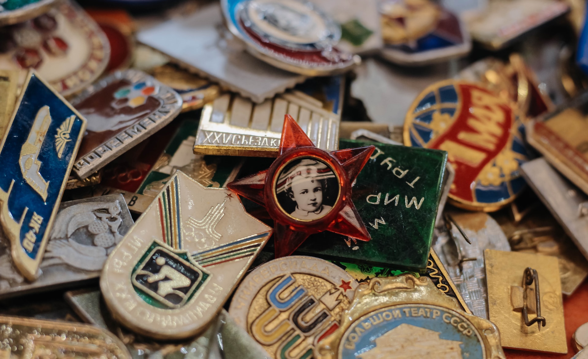 Effective Fundraising with Custom Lapel Pins: Tips to Boost Your ...